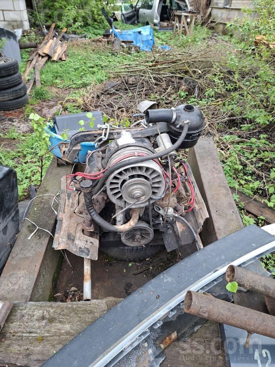 Dzeltens ZAZ 968 1986 Daugavpils, ar dzinēja tilpumu 1.20 L un nobraukumu 40 tūkst. km par 2500 €, foto 5 vietnē AUTOMOTO.COM.LV