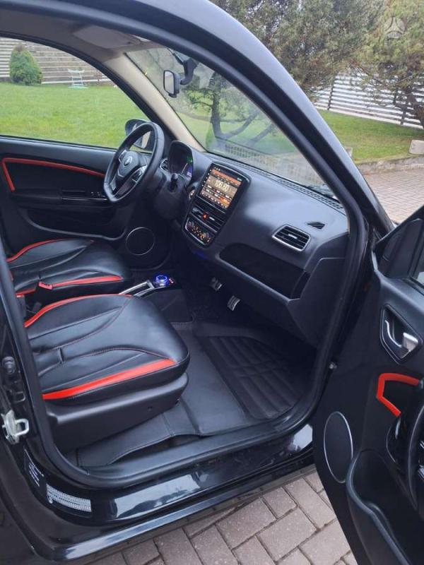 Melns Zhidou KWB 2022 Kauņa, ar dzinēja tilpumu 0.00 L un nobraukumu 6 tūkst. km par 11150 €, foto 11 vietnē AUTOMOTO.COM.LV