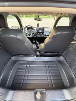 Melns Zhidou KWB 2024 Lazdijai, ar dzinēja tilpumu 0.00 L un nobraukumu 19 tūkst. km par 9300 €, foto 12 vietnē AUTOMOTO.COM.LV
