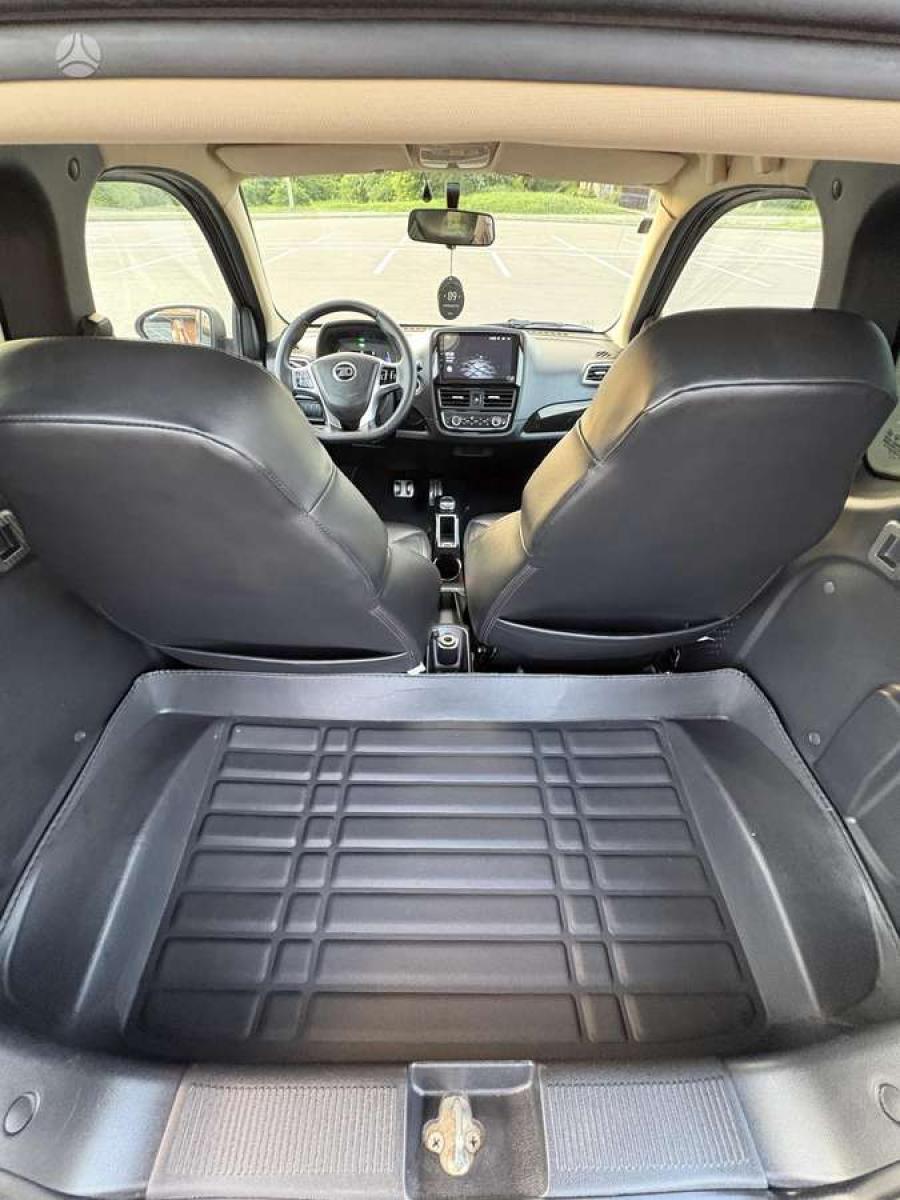 Melns Zhidou KWB 2024 Lazdijai, ar dzinēja tilpumu 0.00 L un nobraukumu 19 tūkst. km par 9300 €, foto 12 vietnē AUTOMOTO.COM.LV