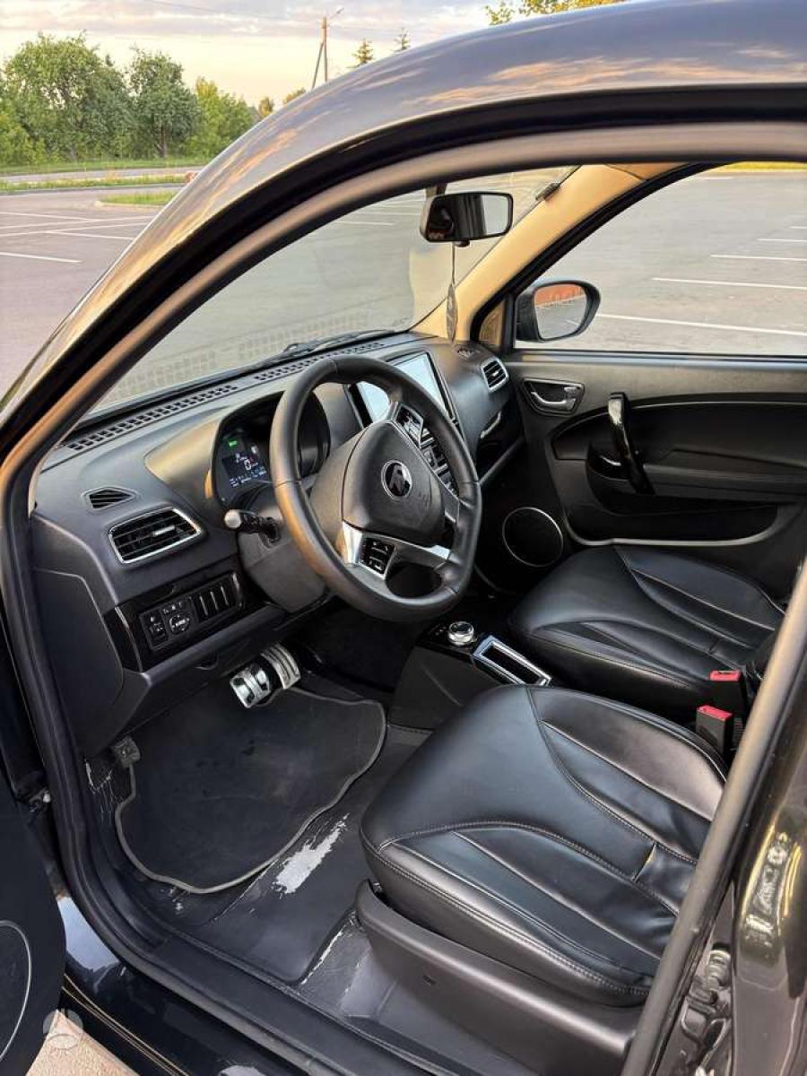 Melns Zhidou KWB 2024 Lazdijai, ar dzinēja tilpumu 0.00 L un nobraukumu 19 tūkst. km par 9300 €, foto 13 vietnē AUTOMOTO.COM.LV